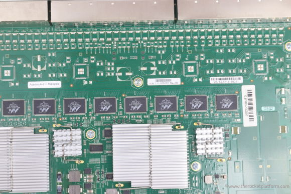 711-035032 - Juniper EX8200 Combination Line Card with 40-RJ-45 4-SFP 2 ...