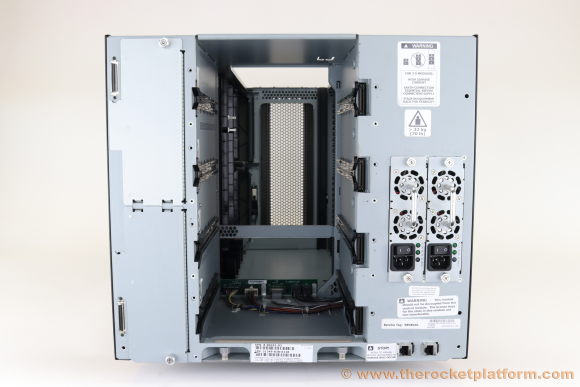 UJ152 - Dell PowerVault ML6000 Expansion Unit Chassis 9U